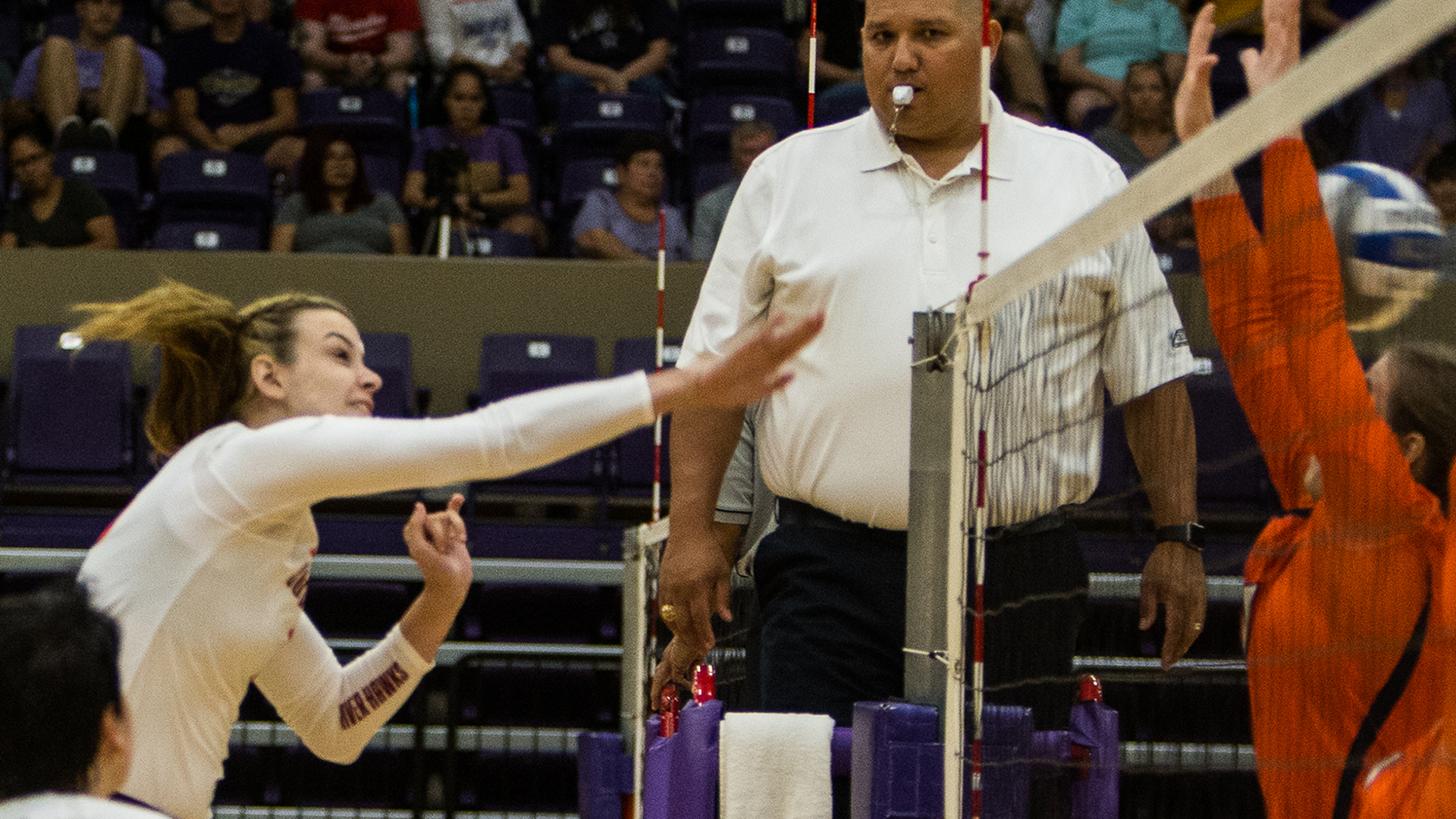 Hannah Lyons - Women's Volleyball - Susquehanna University Athletics