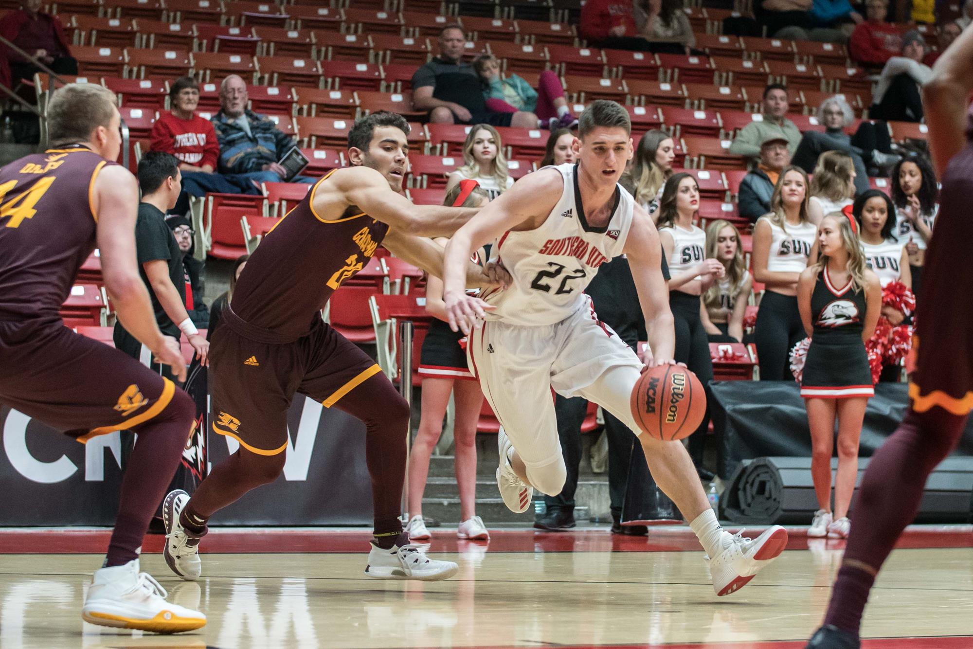 Ivan Madunic - Men's Basketball - Southern Utah University Athletics