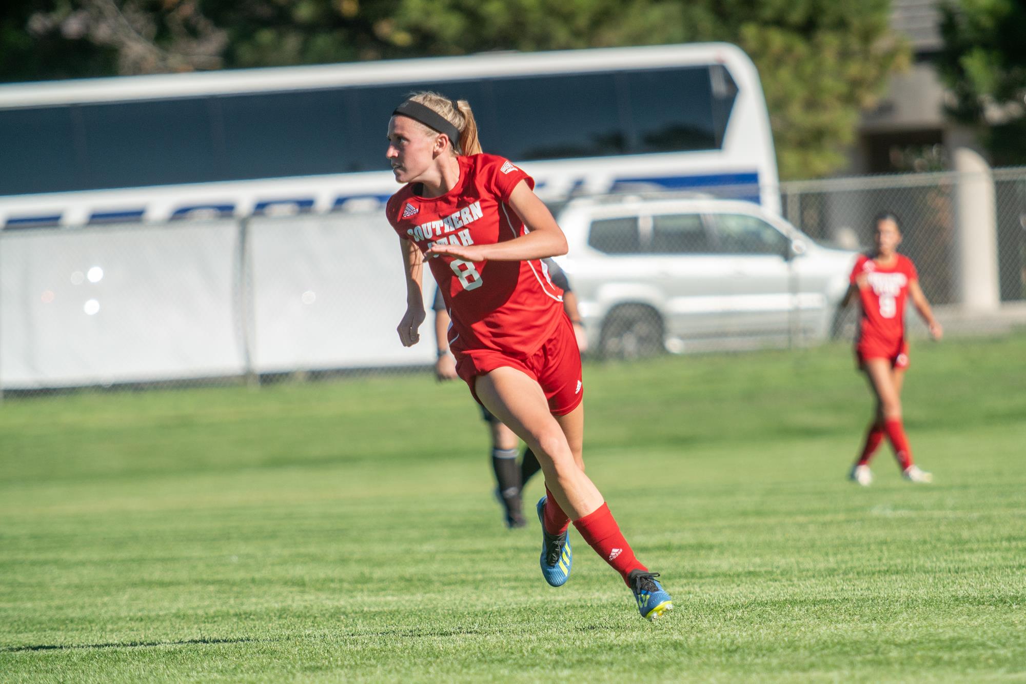 MaKenzie Lawrence - Women's Soccer - Southern Utah University Athletics