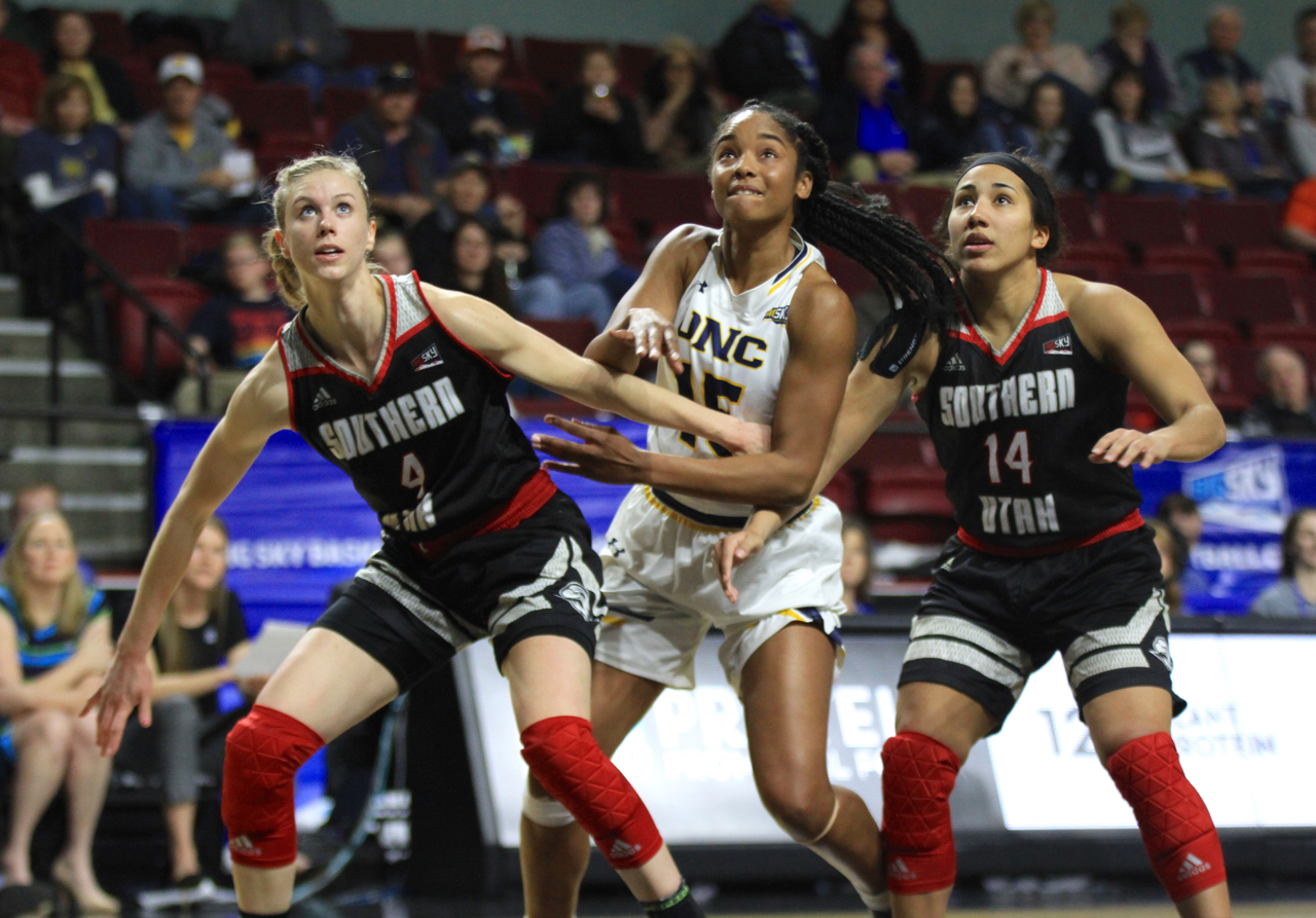 Ashley Larsen - Women's Basketball - Southern Utah University Athletics