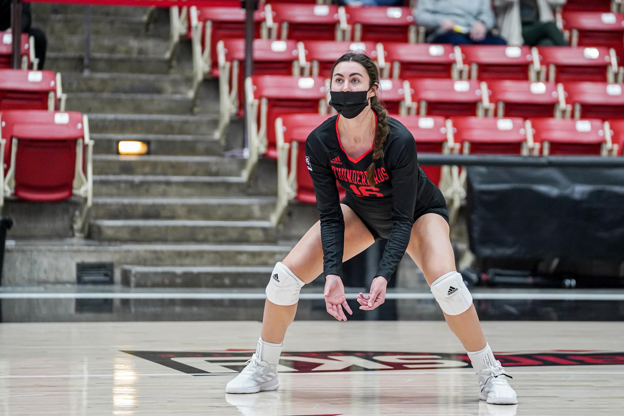 Julie Castleman - Women's Volleyball - Southern Utah University Athletics