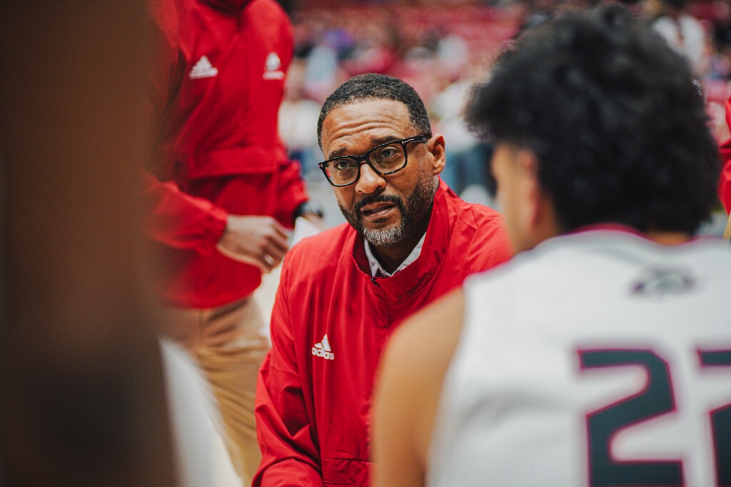 Rob Jeter And Staff Add Elite JUCO Prodcut - Southern Utah University ...