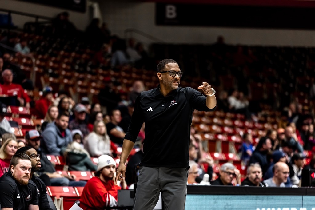 Rob Jeter And Staff Add Elite JUCO Prodcut - Southern Utah University ...