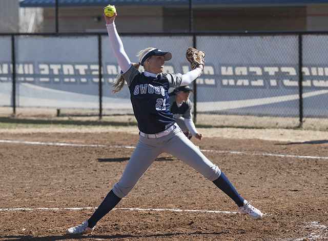 Taylor Eaves - Softball - Southwestern Oklahoma State University Athletics