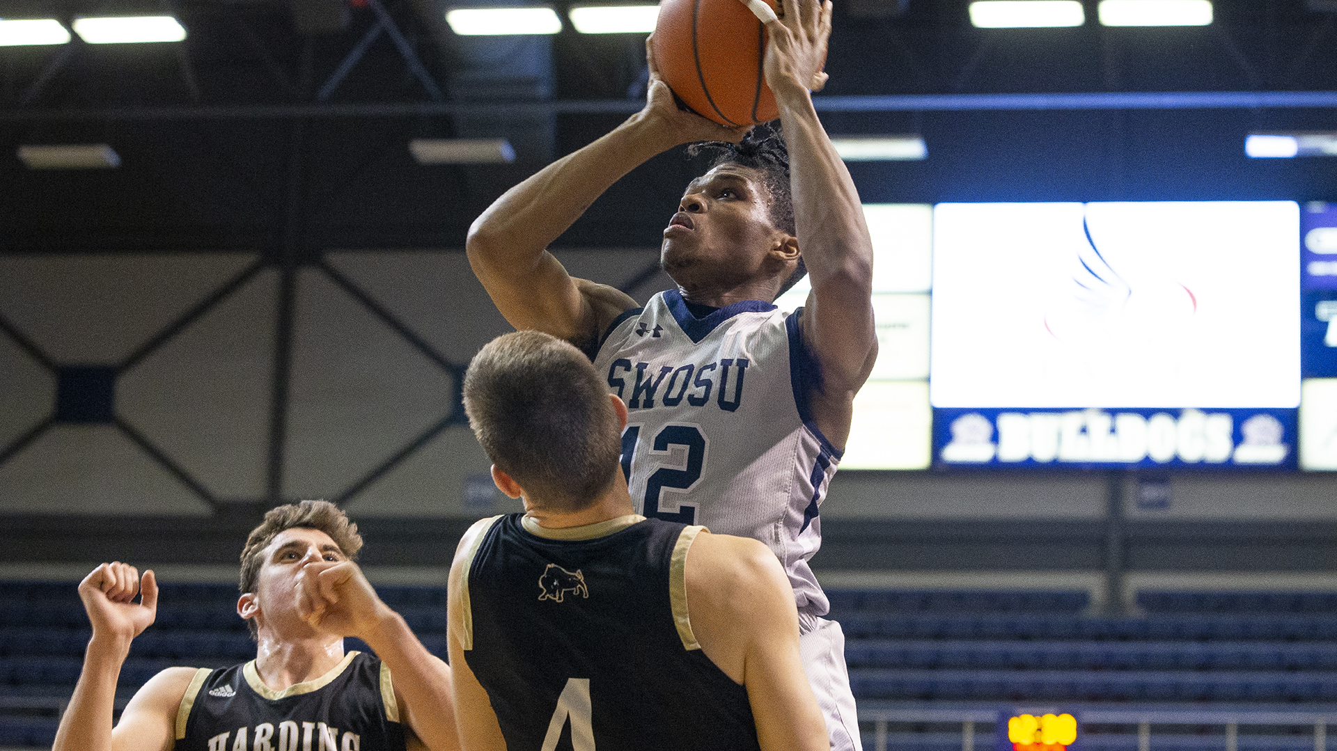 Damion Thornton - Men's Basketball - Southwestern Oklahoma State ...