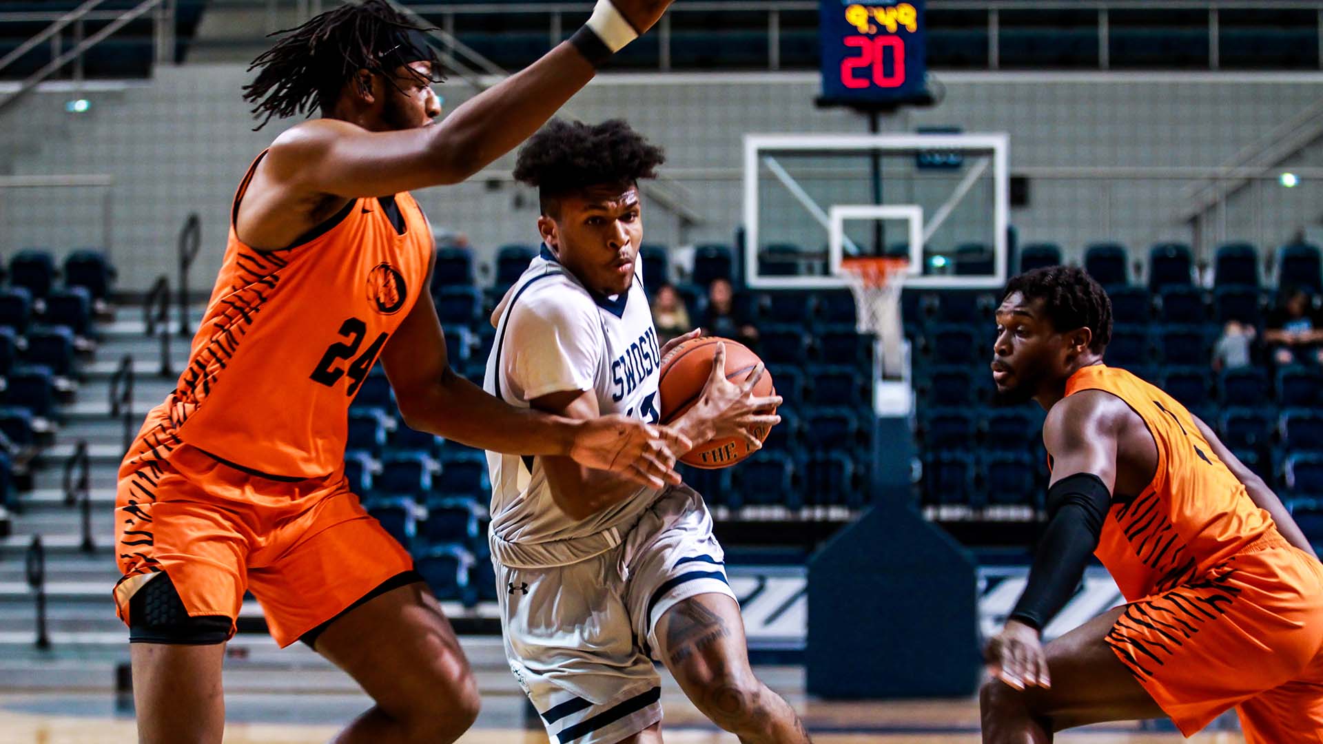 Damion Thornton - Men's Basketball - Southwestern Oklahoma State ...