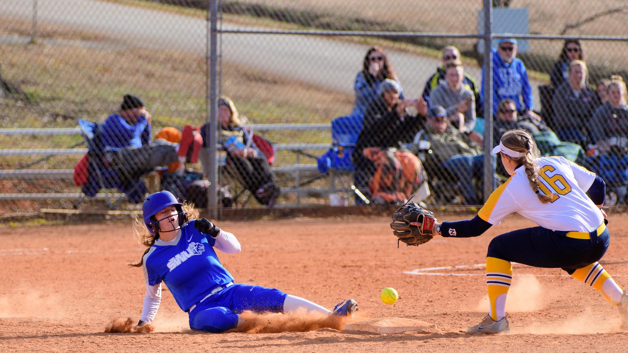 Emma Collins - 2022 - Softball - Southern Wesleyan University