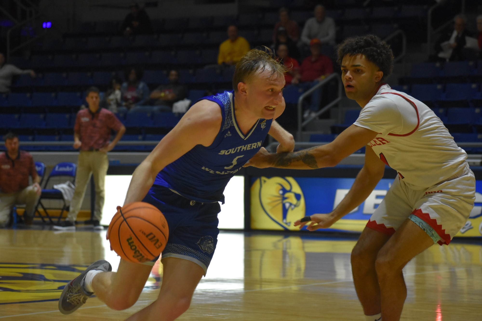 Griffin Effenberger - 2023-24 - Men's Basketball - Southern Wesleyan ...