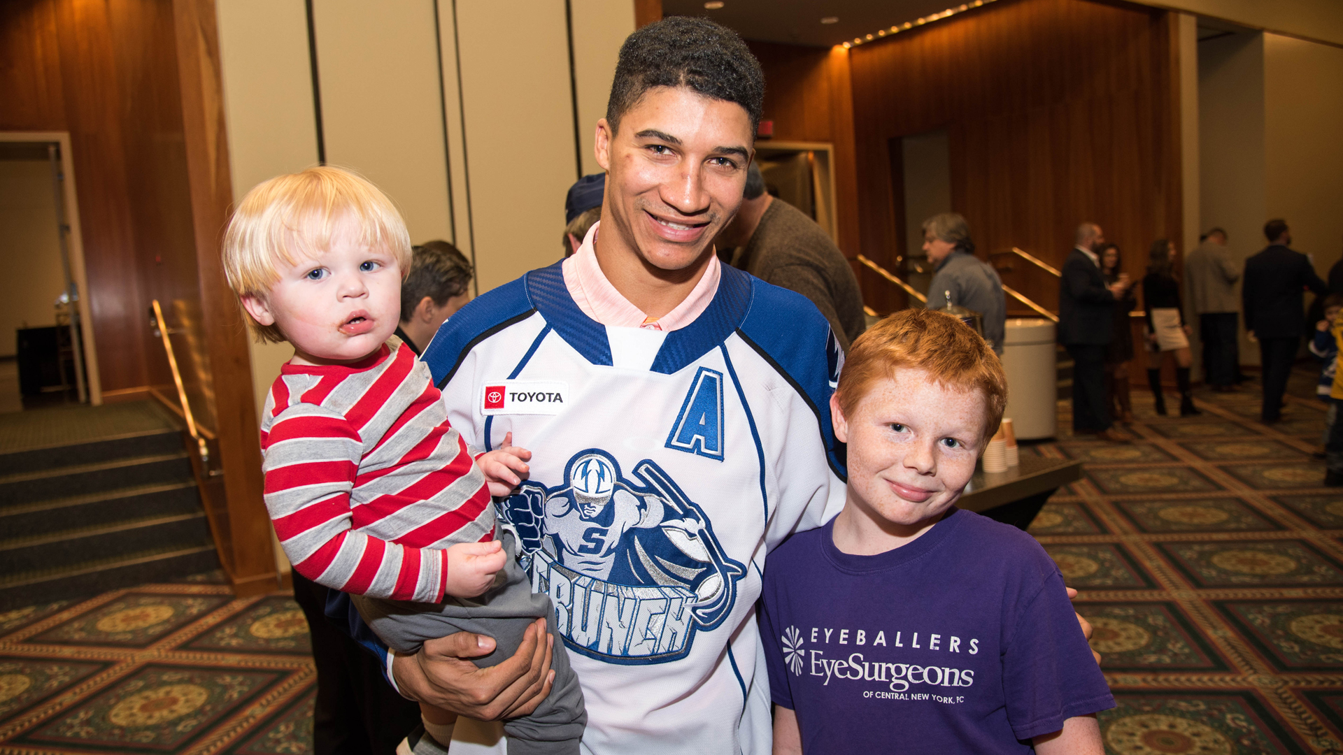 Daniel Walcott named Syracuse Crunch's IOA/American Specialty AHL Man ...