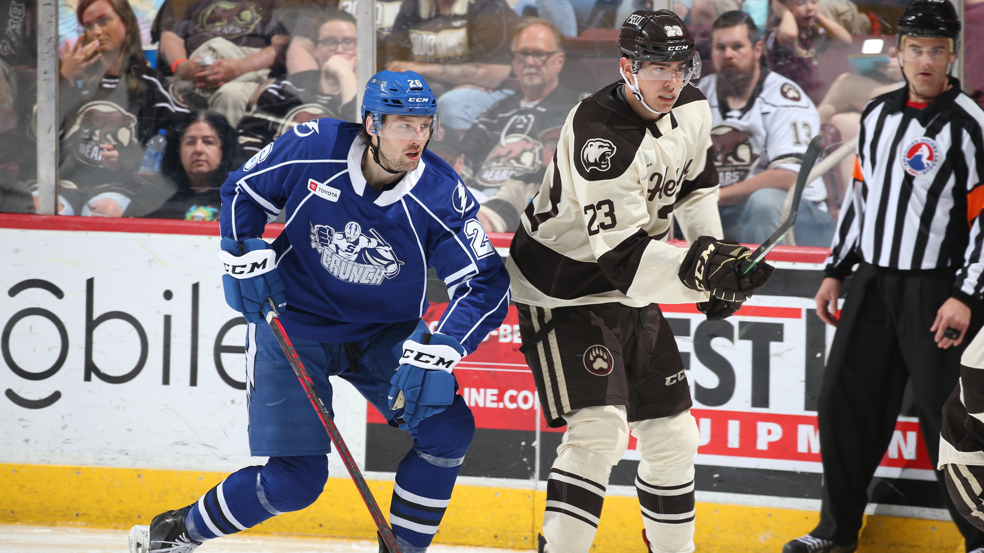 Crunch Defeat Bears, 5-3, Clinch Playoff Berth - Syracuse Crunch