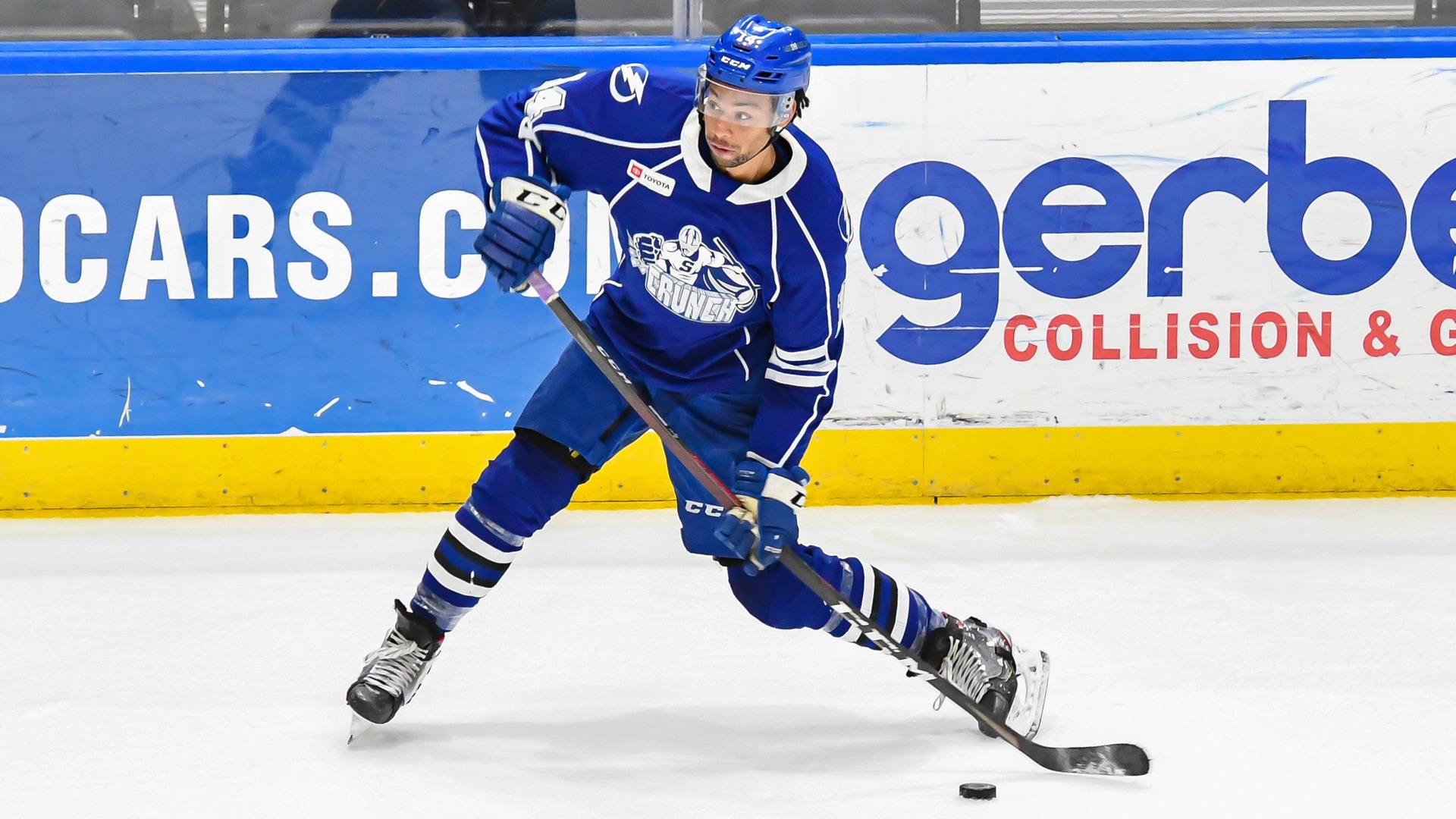 Syracuse Crunch Sign Defenseman Devante Stephens to One-Year AHL ...