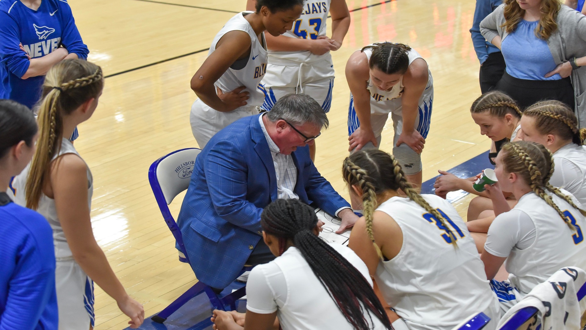 BLUEJAY WOMEN RECOGNIZED FOR ACADEMIC EXCELLENCE - Tabor College