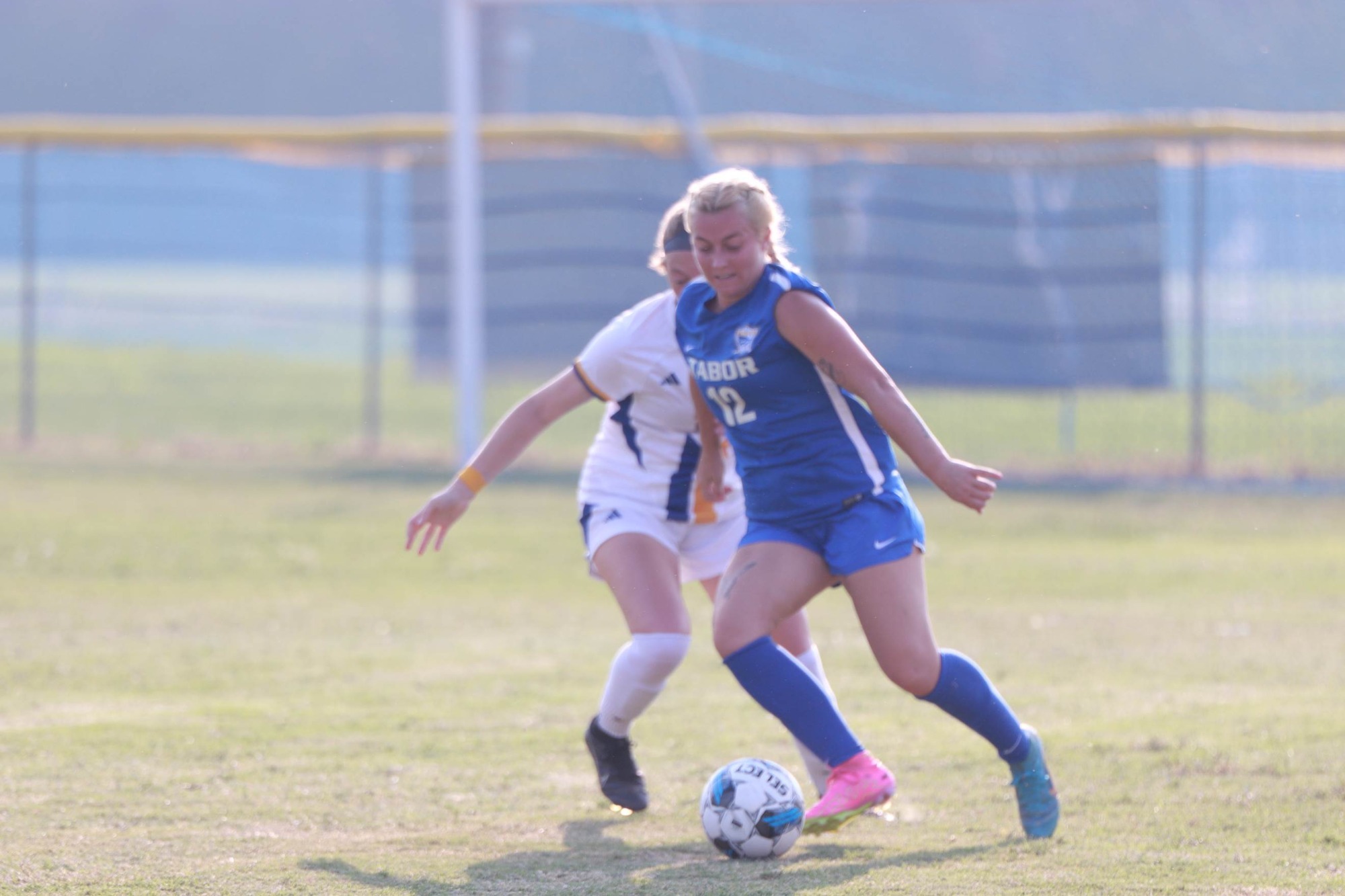 OFFENSE POWERS BLUEJAY WOMEN PAST TIGERS - Tabor College