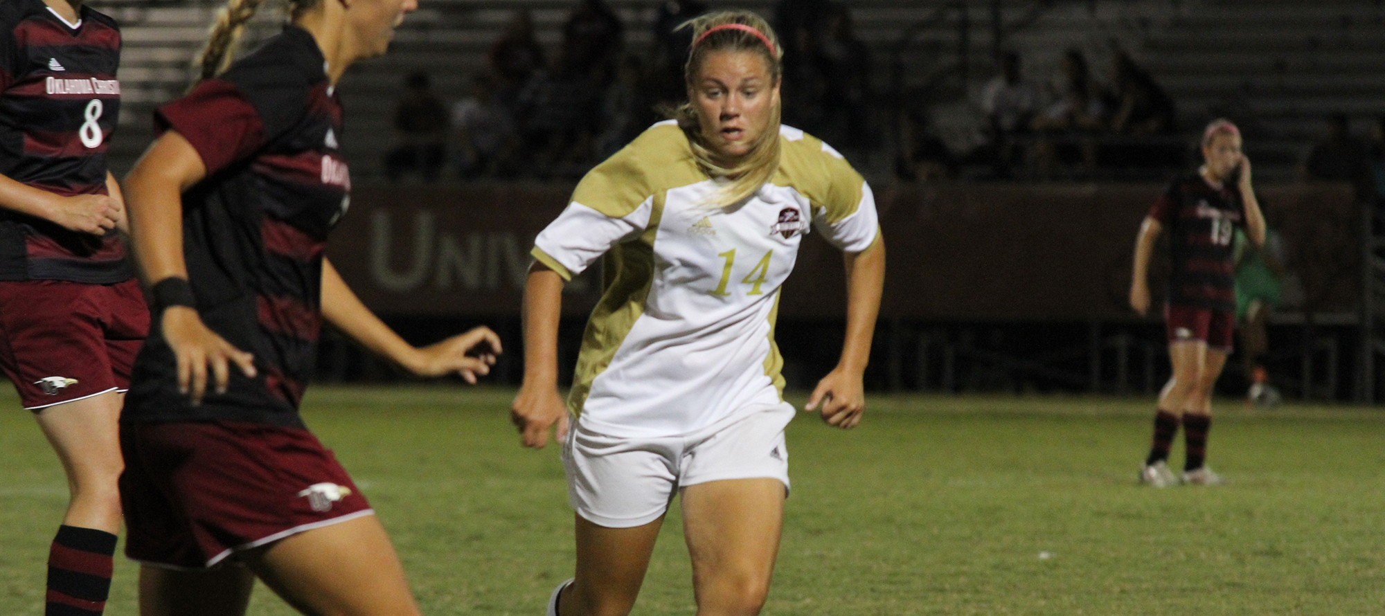 Chelsea Meador - Women's Soccer - Texas A&M International University ...