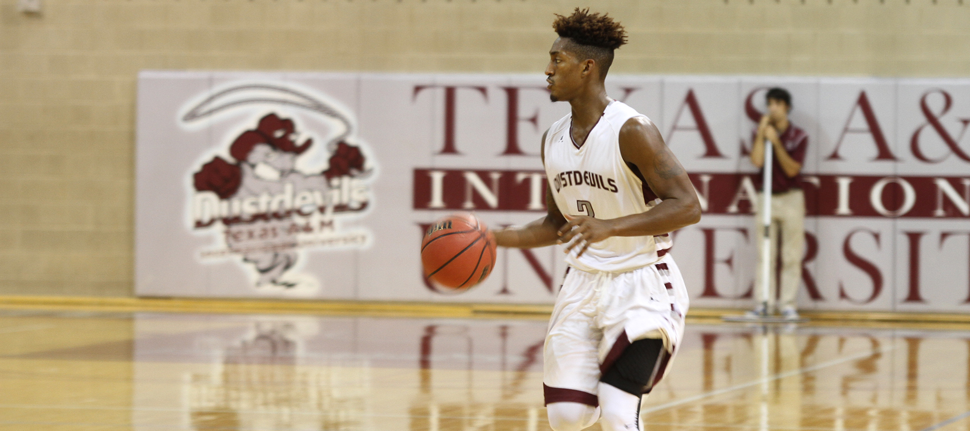 Anthony Alston - Men's Basketball - Texas A&M International University ...