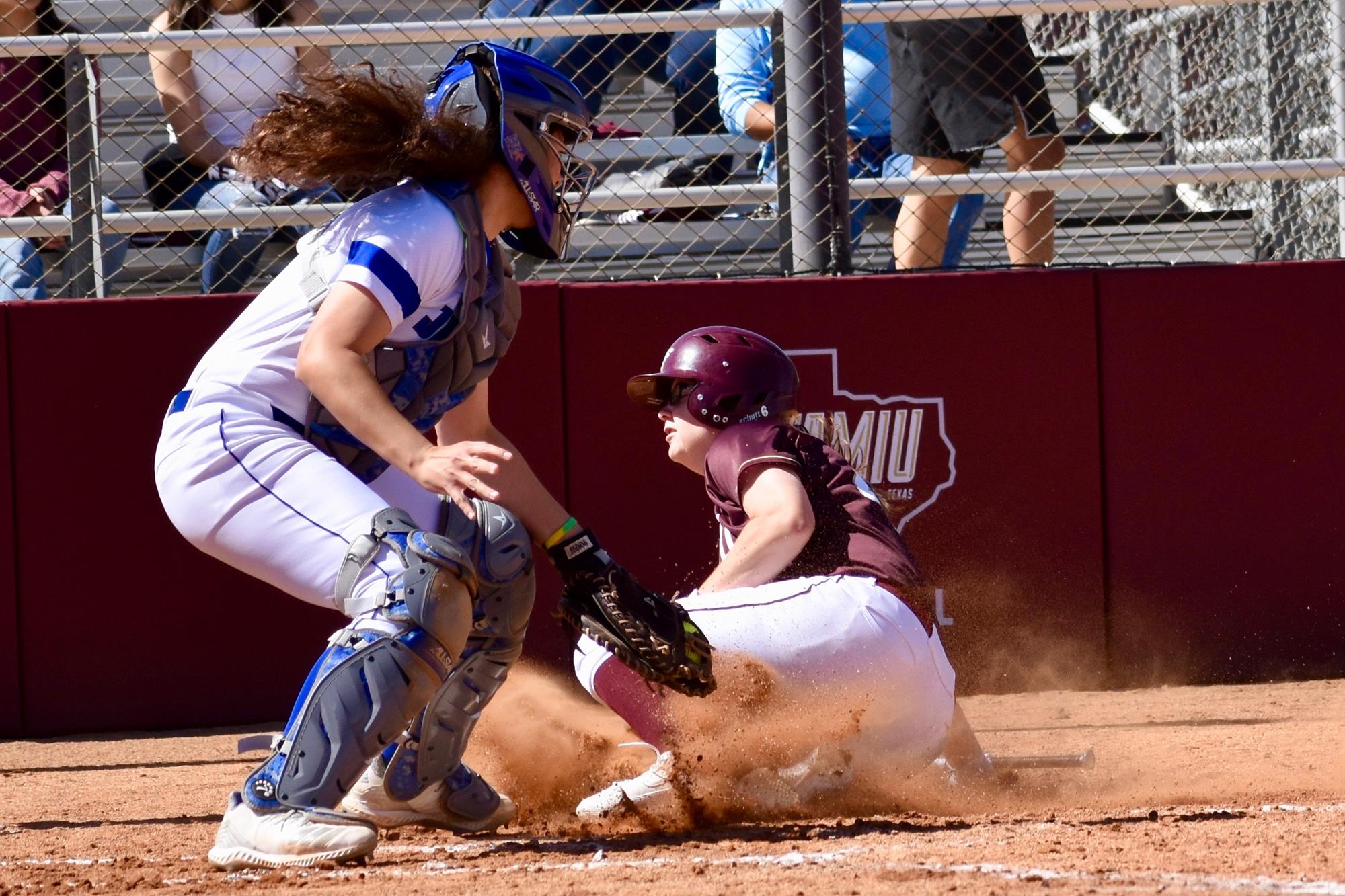 Maddison Schofield - Softball - Texas A&M International University ...