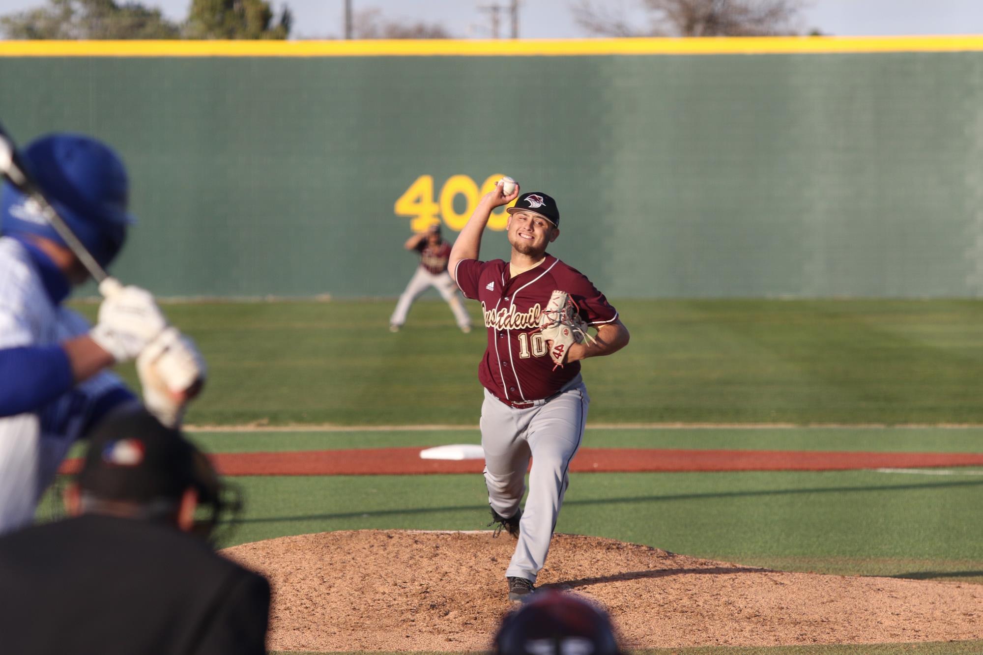Ruben Solis - Baseball - Texas A&M International University Athletics