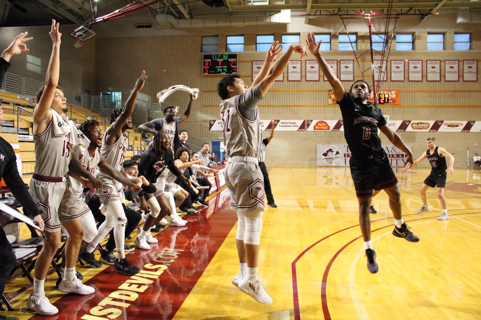Bobby Torres - Men's Basketball - Texas A&M International University ...