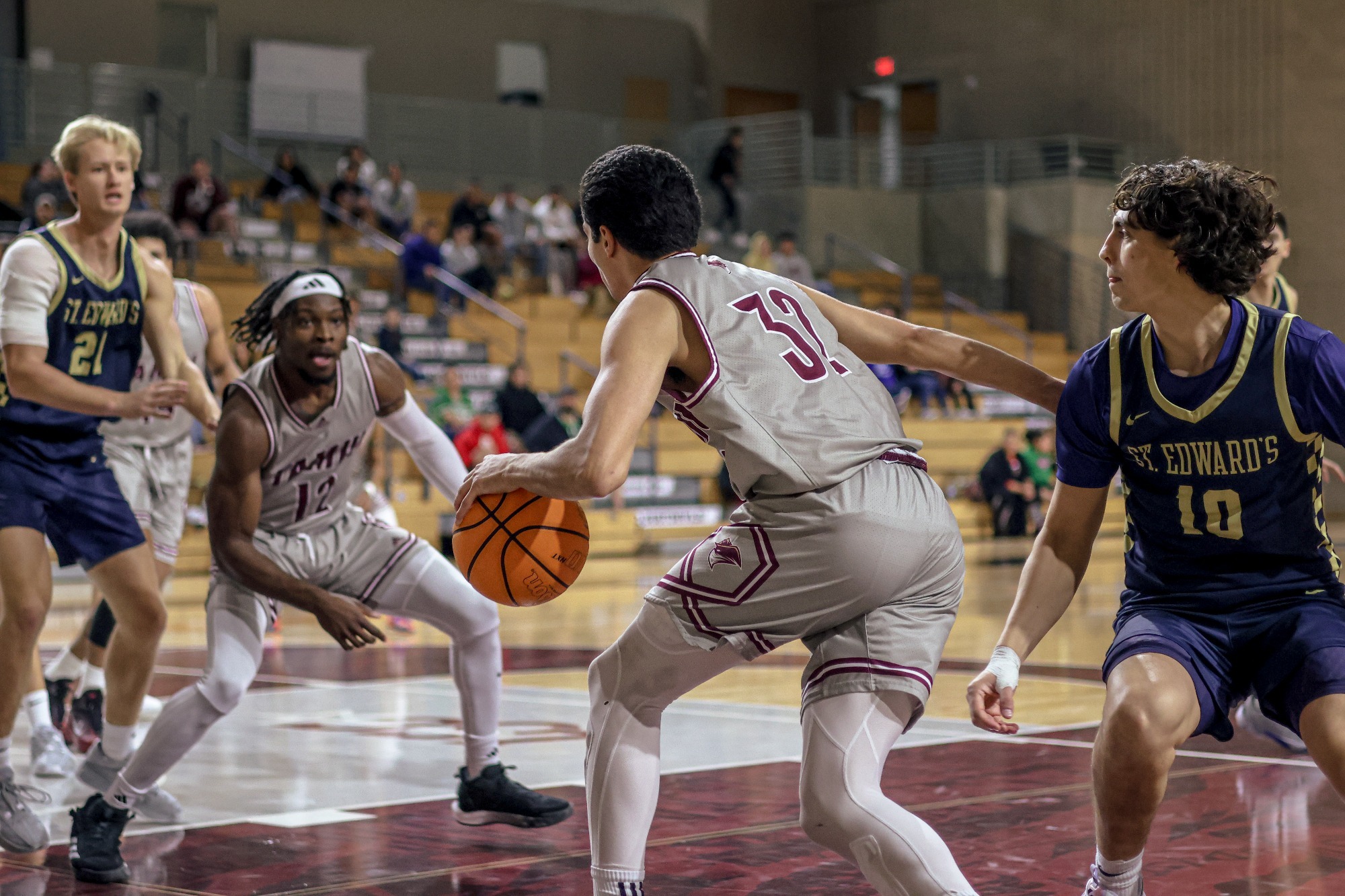 Dustdevils Dominate Patriots, 72-52 - Texas A&M International ...