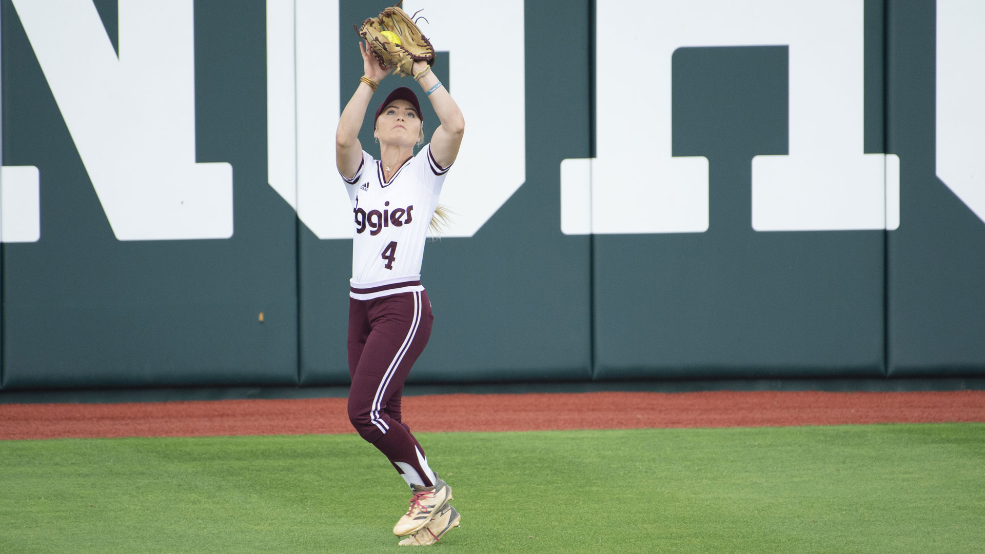 Kylie George - Softball - Texas A&M Athletics - 12thMan.com