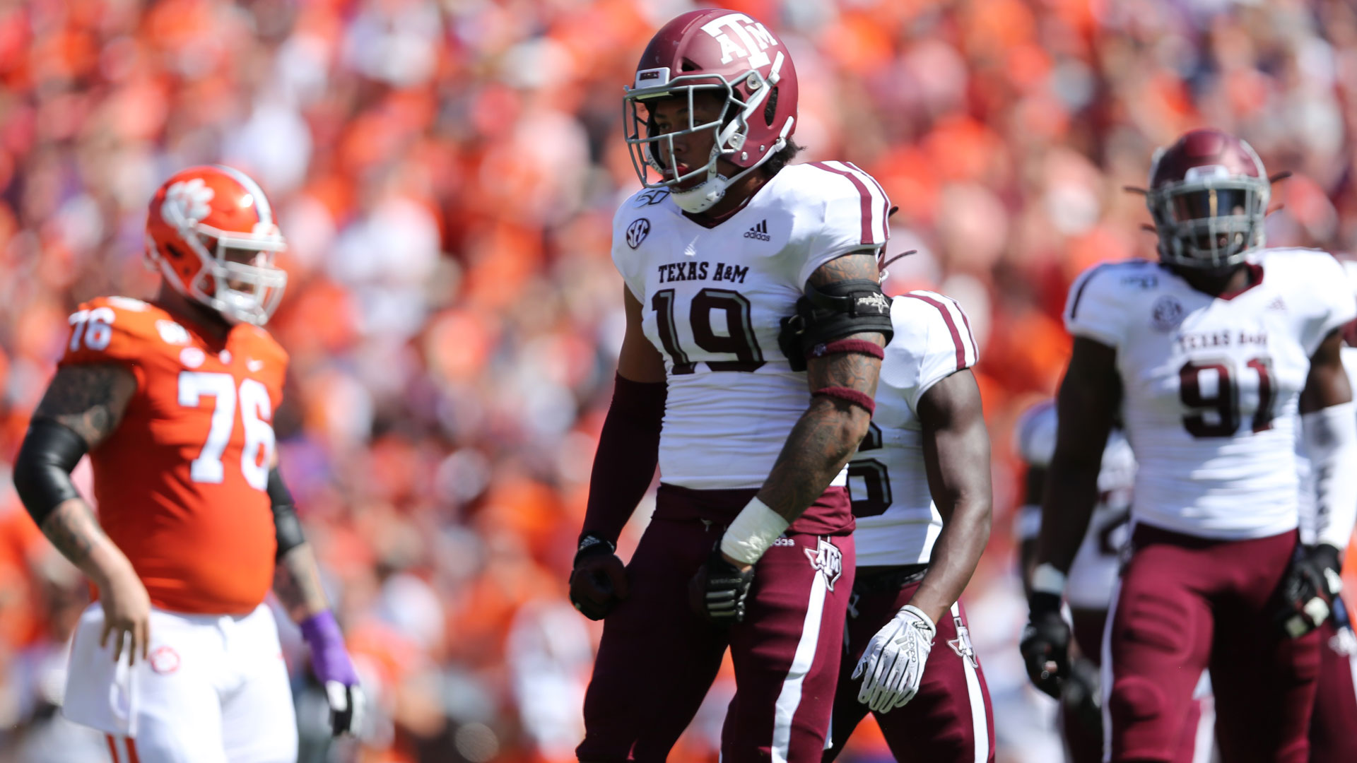 Anthony Hines III - Football - Texas A&M Athletics - 12thMan.com