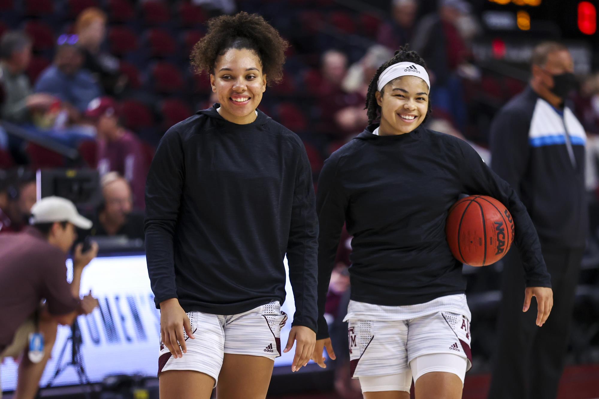 Destiny Pitts - Women's Basketball - Texas A&M Athletics - 12thMan.com