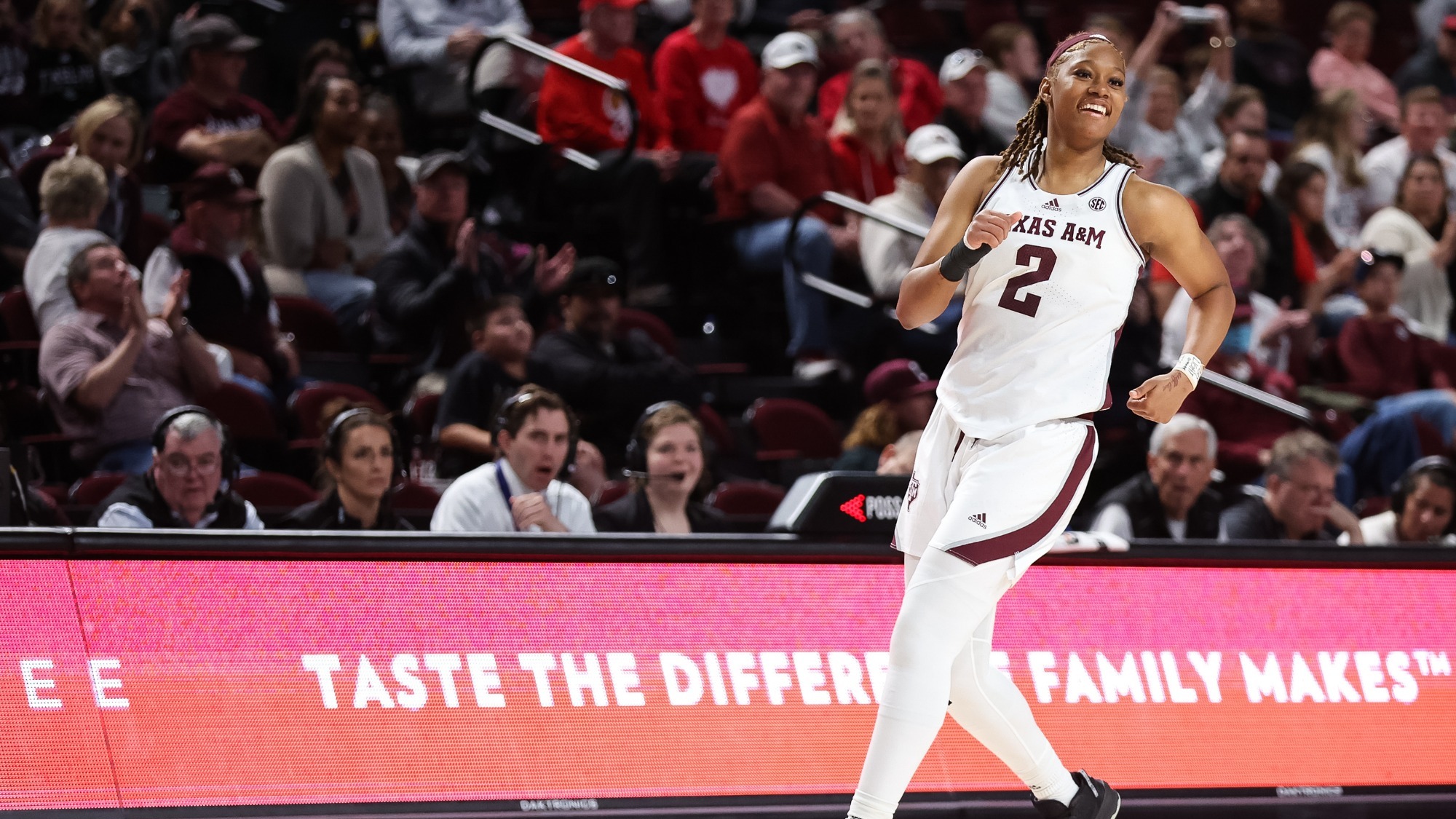 Janiah Barker - Women's Basketball - Texas A&M Athletics - 12thMan.com