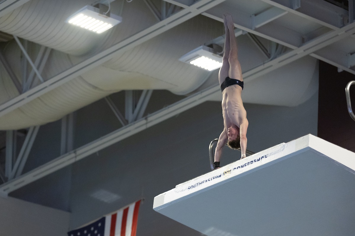 Rhett Hensley - Men's Swimming and Diving - Texas A&M Athletics ...