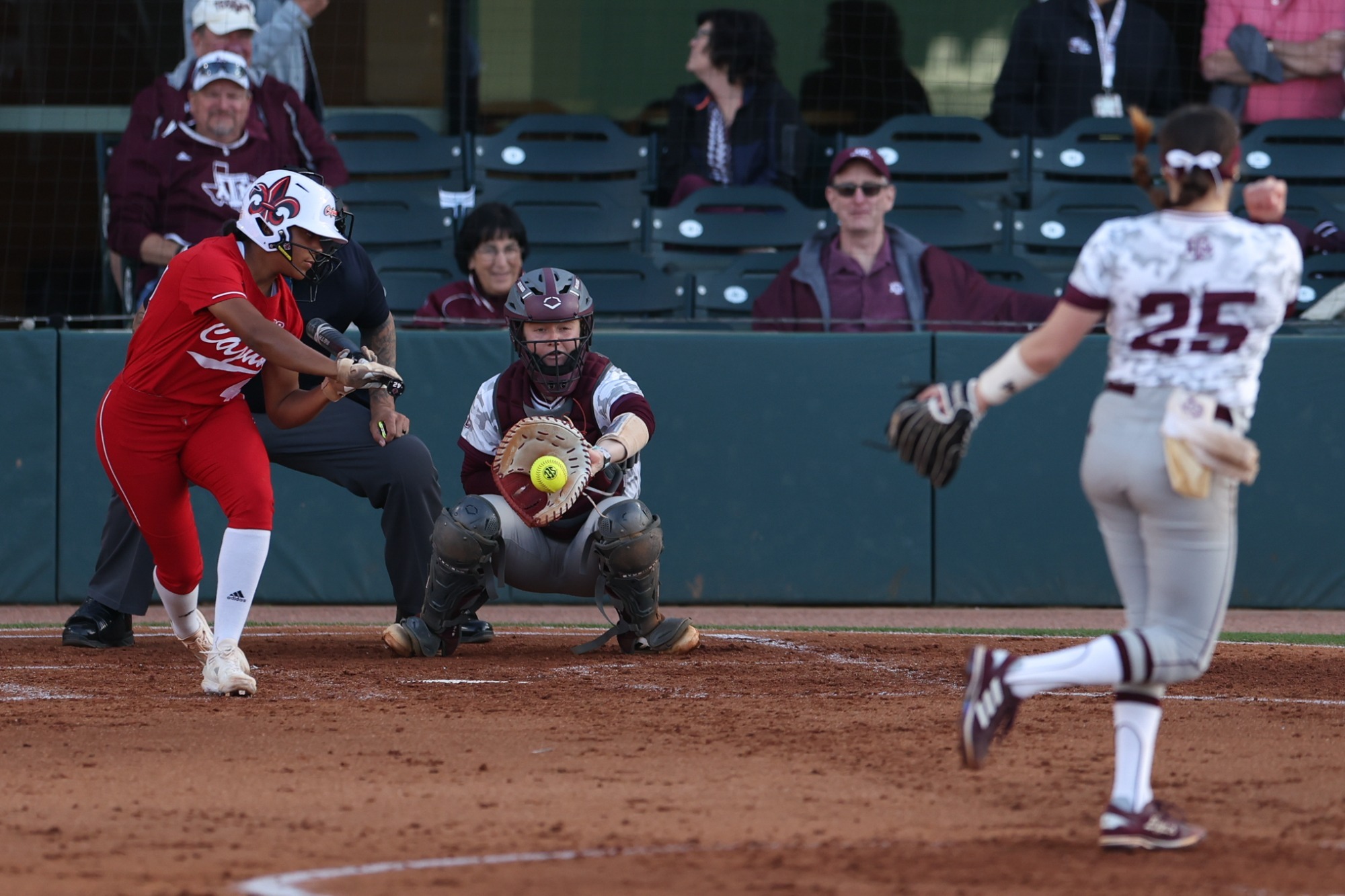 Julia Cottrill - Softball - Texas A&M Athletics - 12thMan.com
