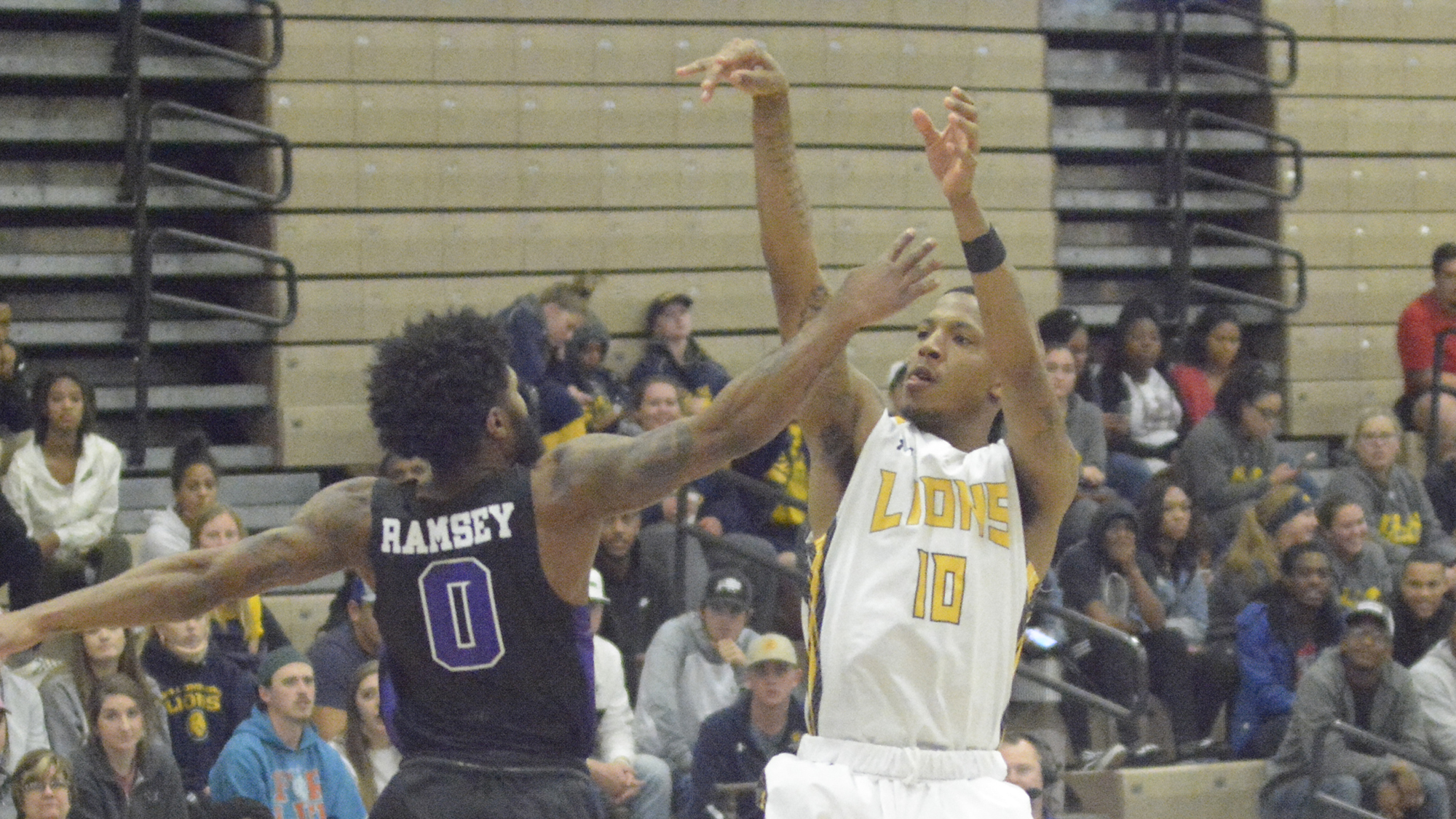 Willie Rooks - Men's Basketball - Texas A&M University-Commerce Athletics