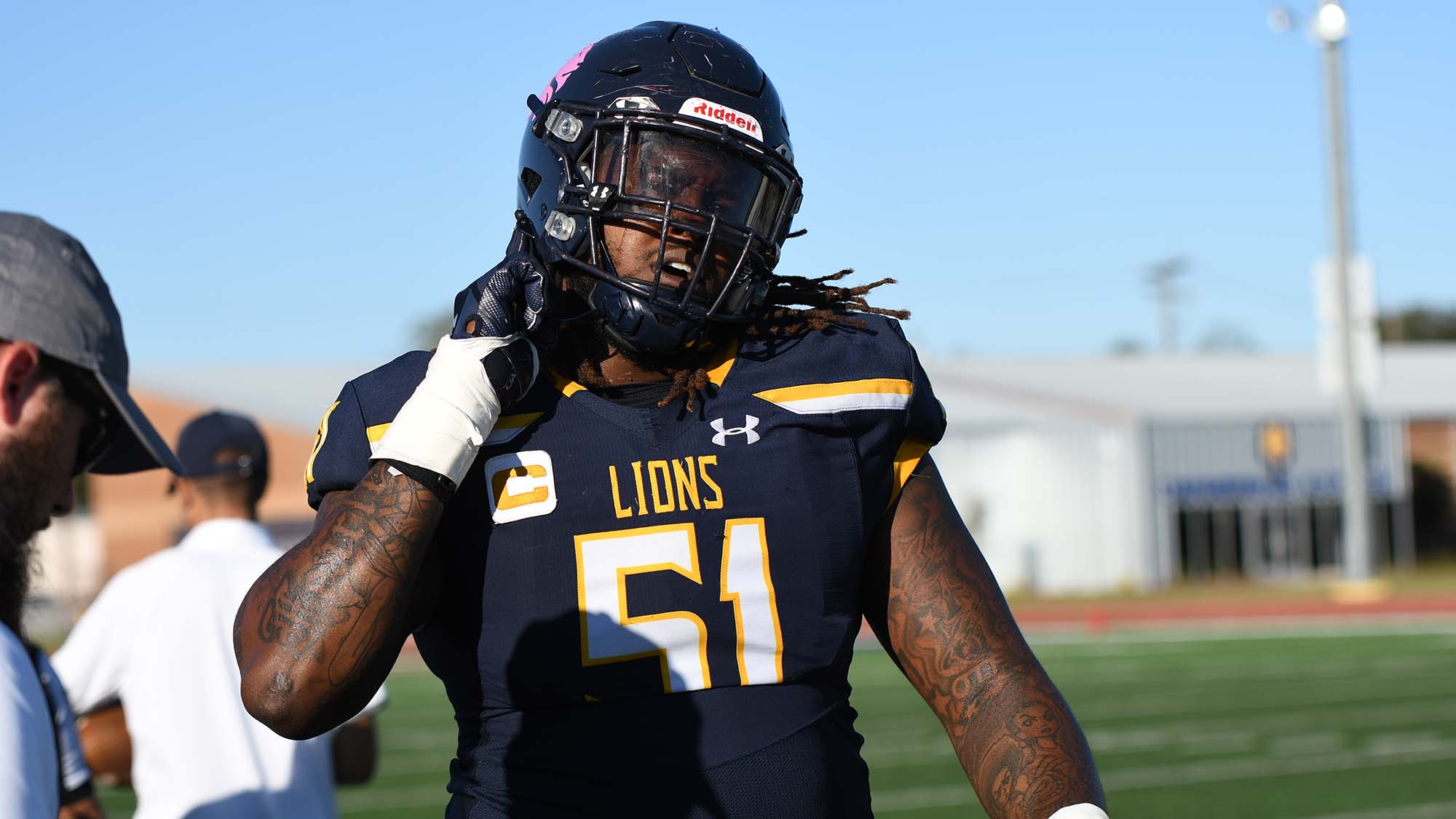 Amon Simon - Football - Texas A&M University-Commerce Athletics