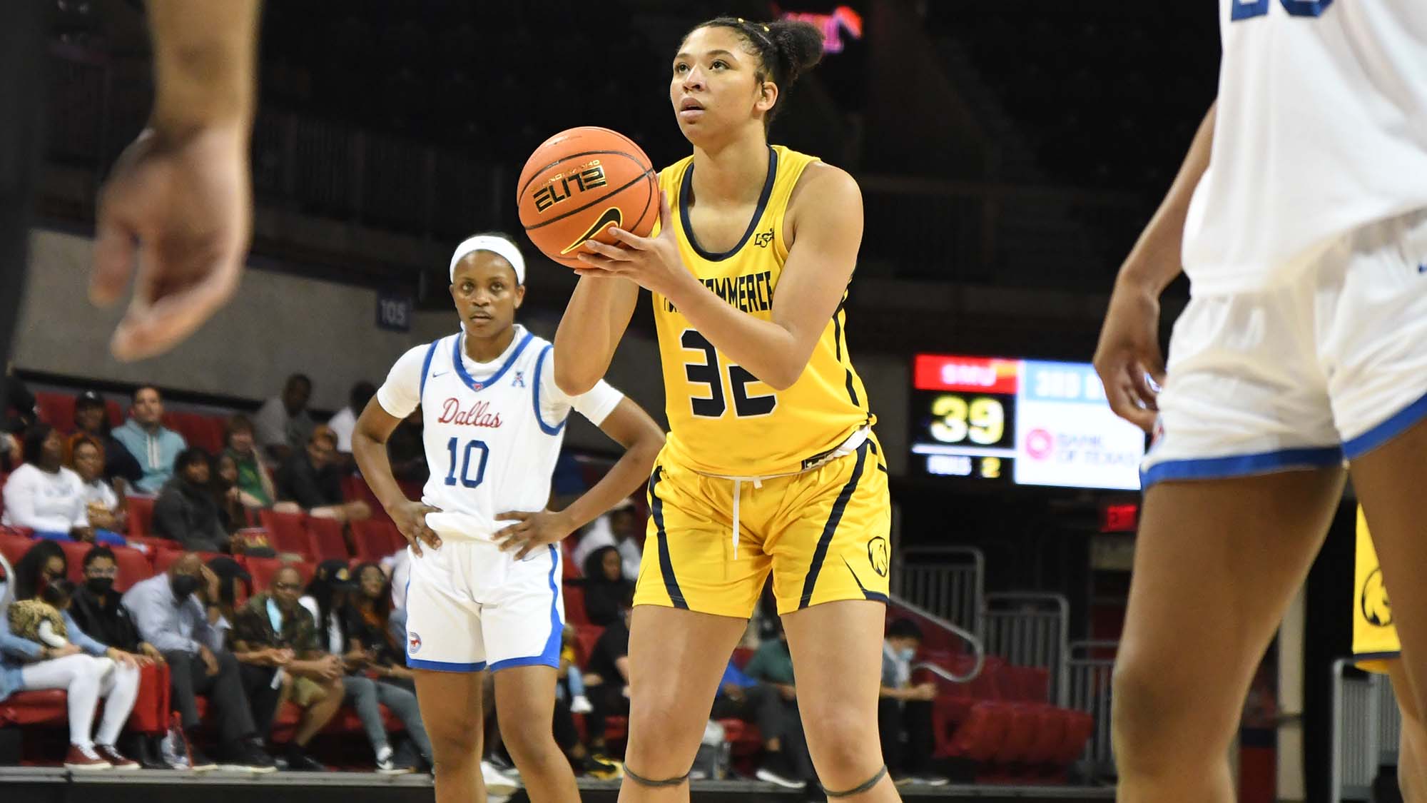 Symmone James - Women's Basketball - Texas A&M University-Commerce ...