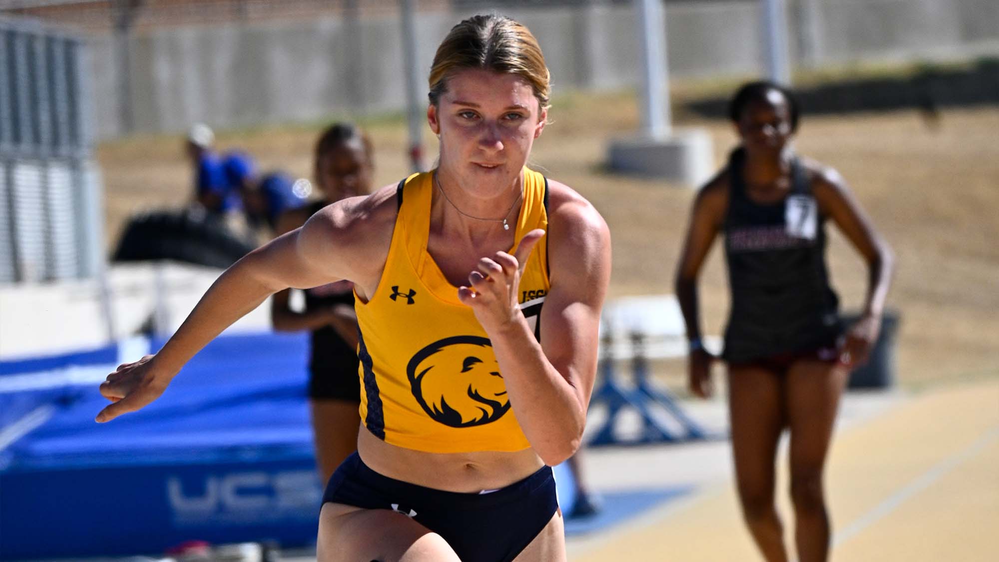 Mariana Shostak - Women's Track and Field - Texas A&M University ...