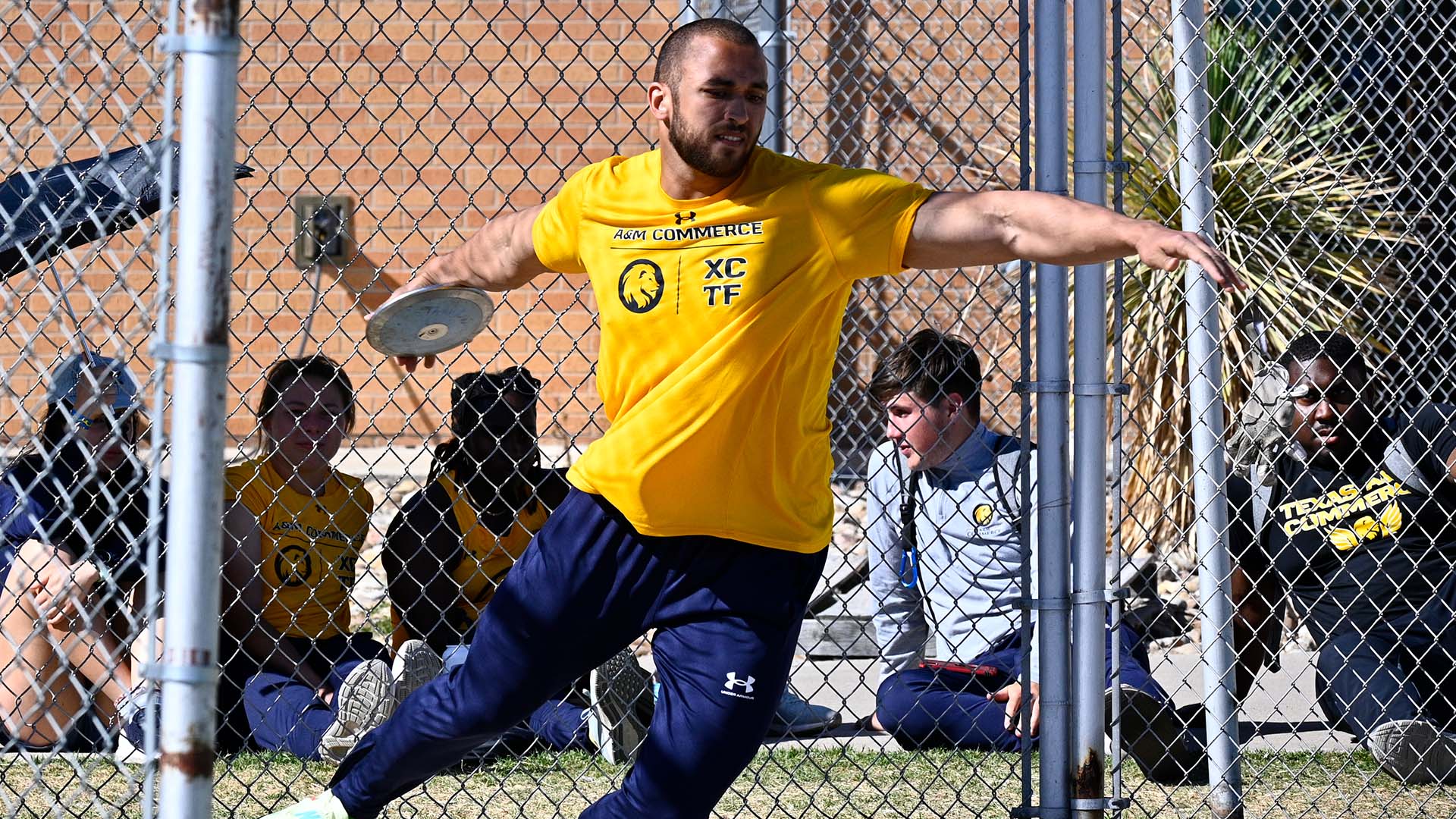 Moaz Ibrahim - Men's Track and Field - Texas A&M University-Commerce ...