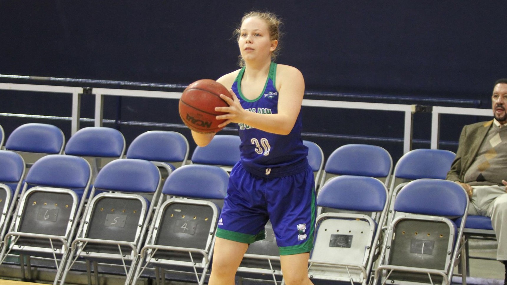 Sydney-Anne Cottrell - Women's Basketball - Texas A&M-Corpus Christi ...