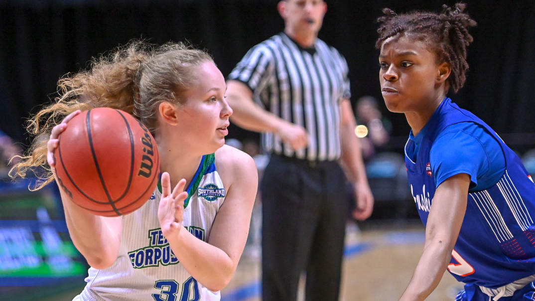 Sydney-Anne Cottrell - Women's Basketball - Texas A&M-Corpus Christi ...