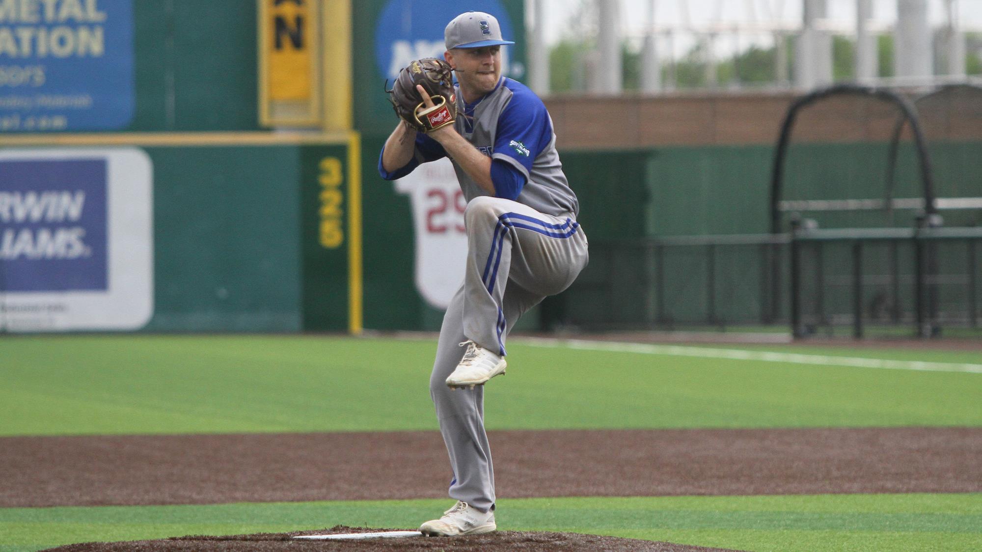 Dustin Lacaze - Baseball - Texas A&M-Corpus Christi Athletics