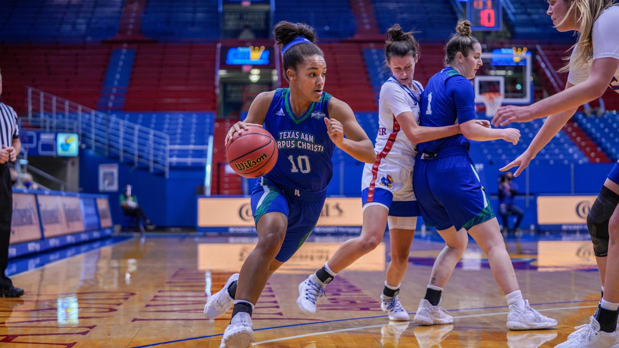 Hayle Campbell - Women's Basketball - Texas A&M-Corpus Christi Athletics