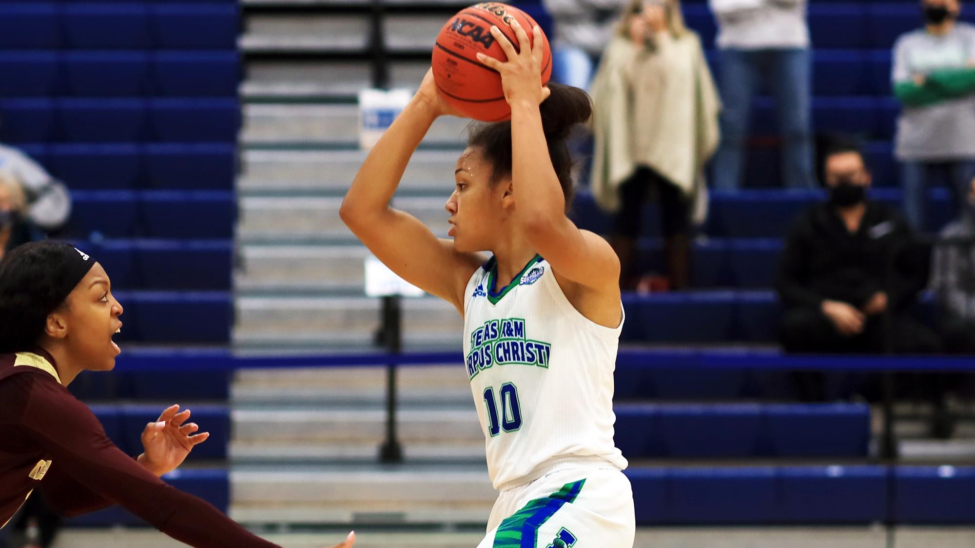 Hayle Campbell - Women's Basketball - Texas A&M-Corpus Christi Athletics