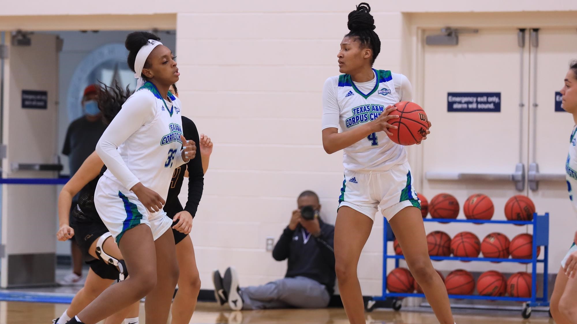 Alexandria Pollard - Women's Basketball - Texas A&M-Corpus Christi ...