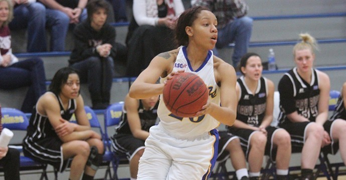 Ruby Robertson - Women's Basketball - Texas A&M - Kingsville Athletics