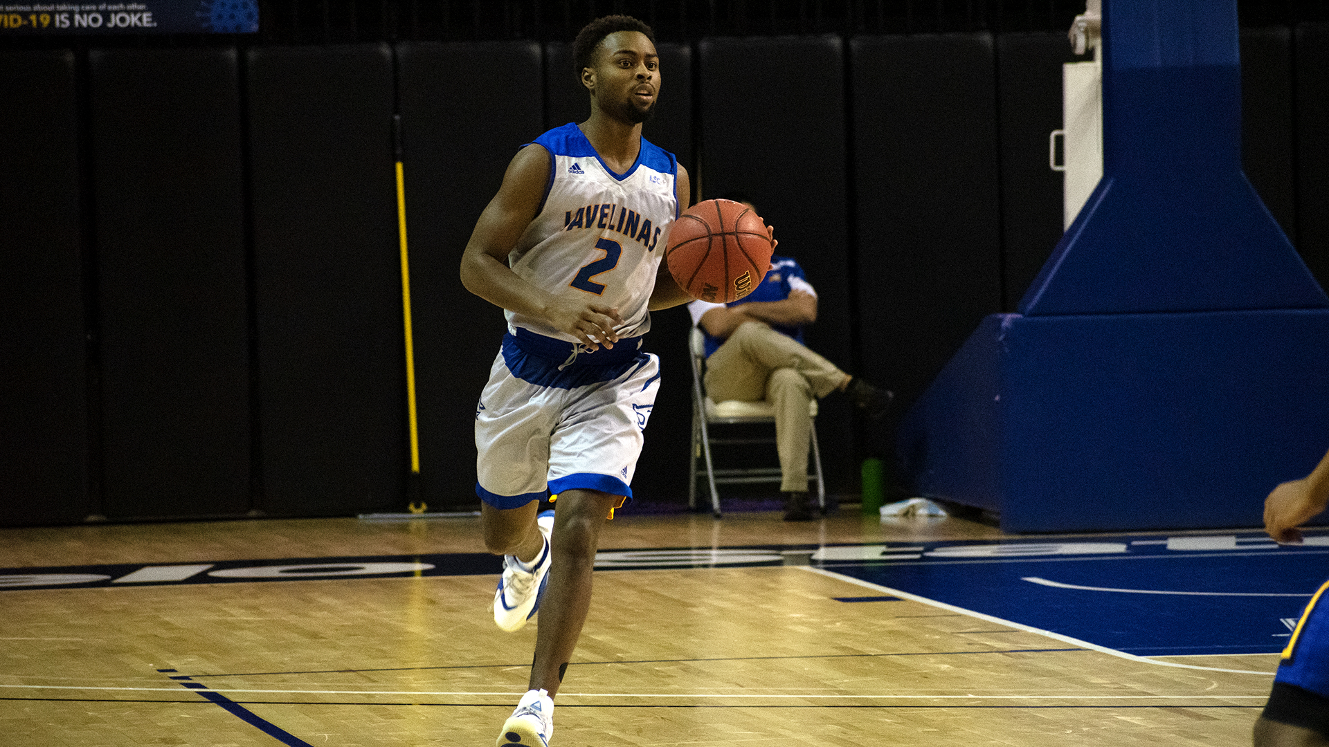 Javelinas ride Avery’s hot shooting past Dustdevils, 62-49 - Texas A&M ...