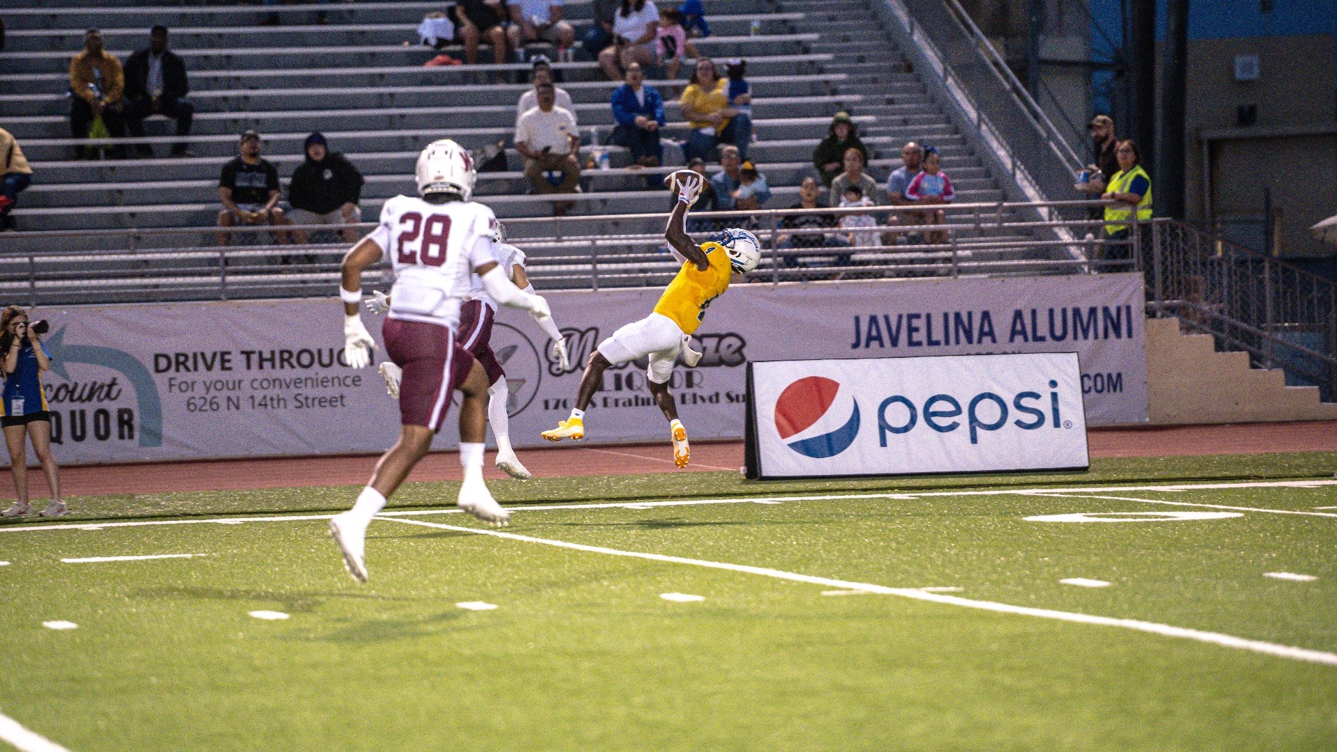 Javelinas trim WT Buffs’, 28-21 behind quarterback Wade Freeman III ...