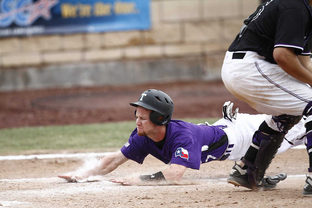 Texans' title hopes end with 6-0 loss in LSC Tournament Championship ...