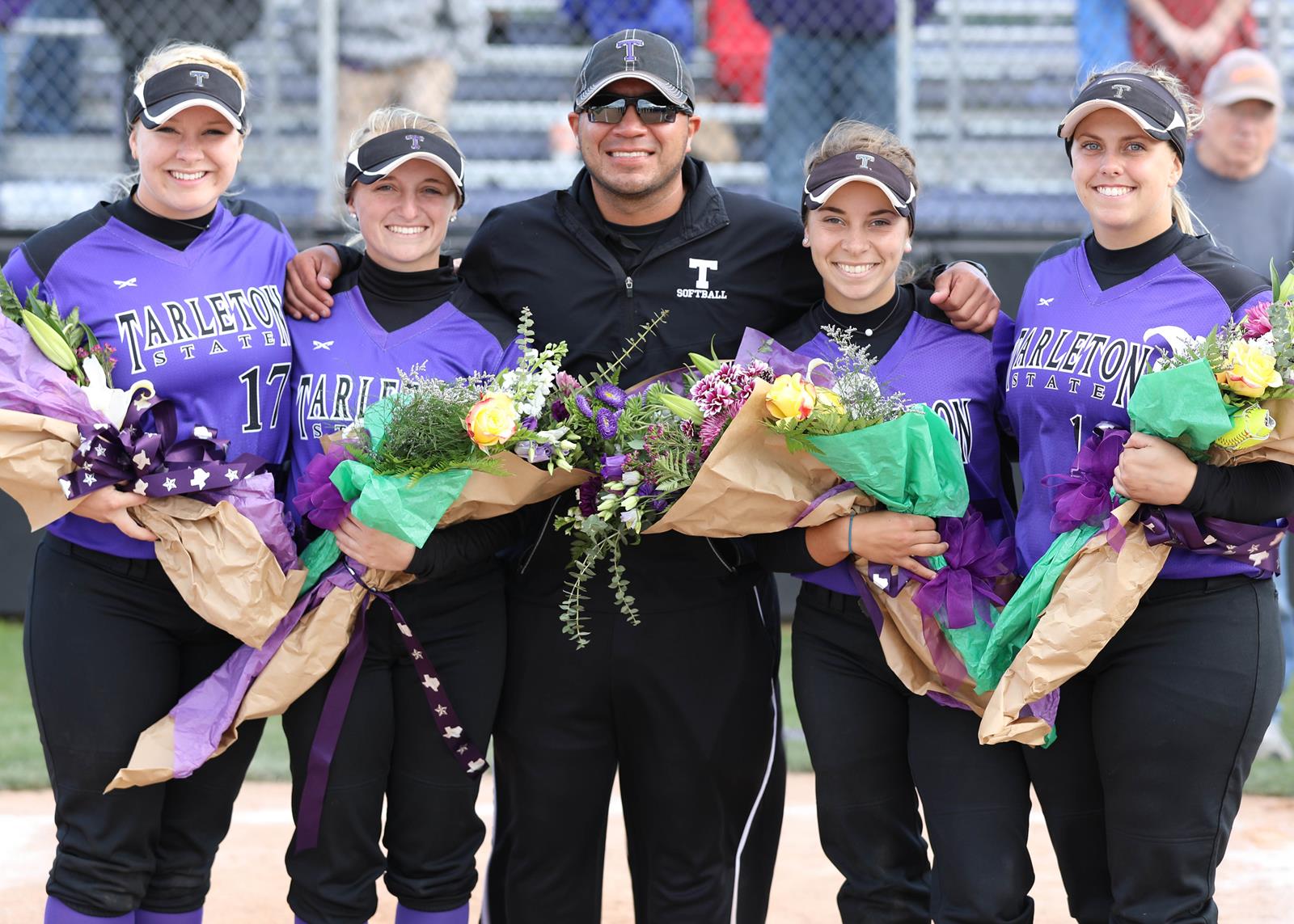 Withrow, Flores come up big in finale to seal series win over ...