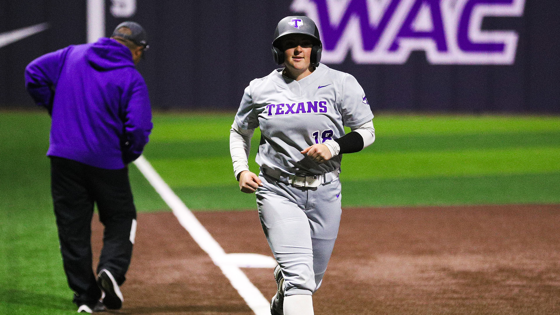 Powerful Texans blast seven home runs to down pair of SWAC foes ...