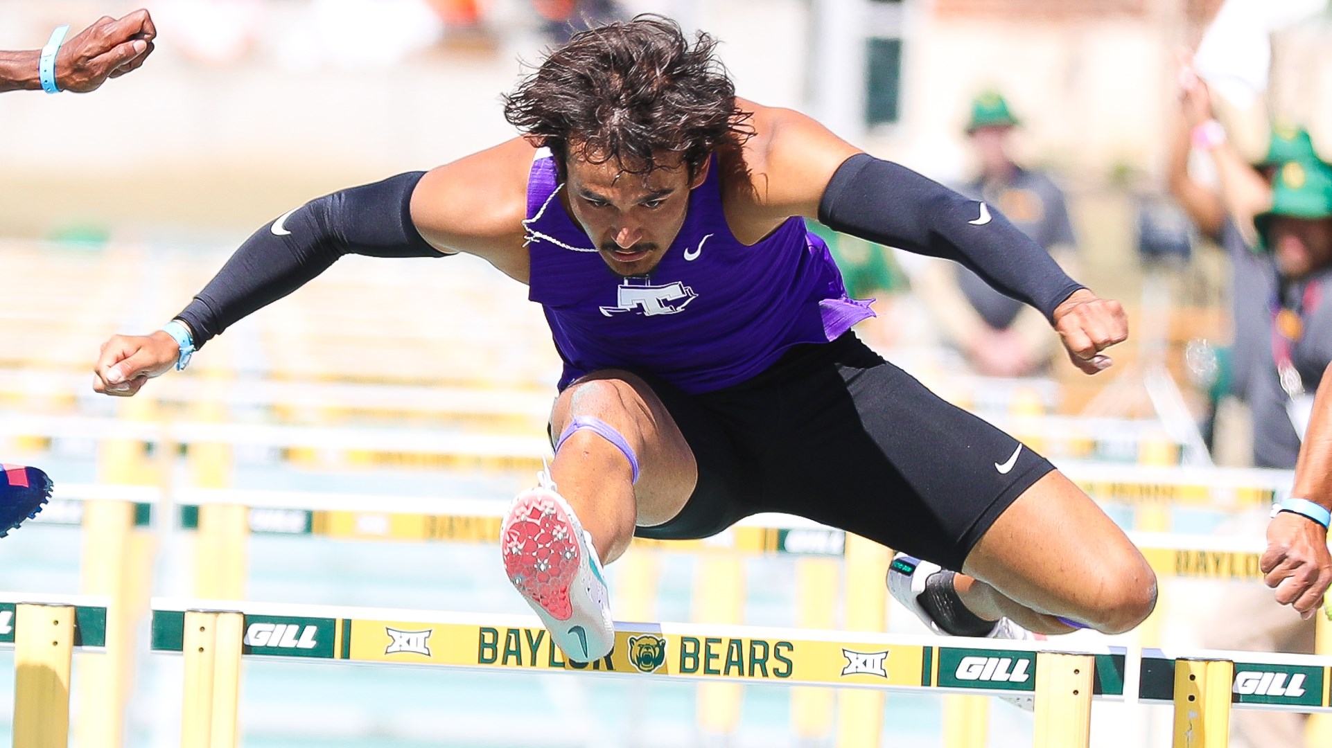 Brady Sisneroz - Track & Field - Tarleton State University Athletics