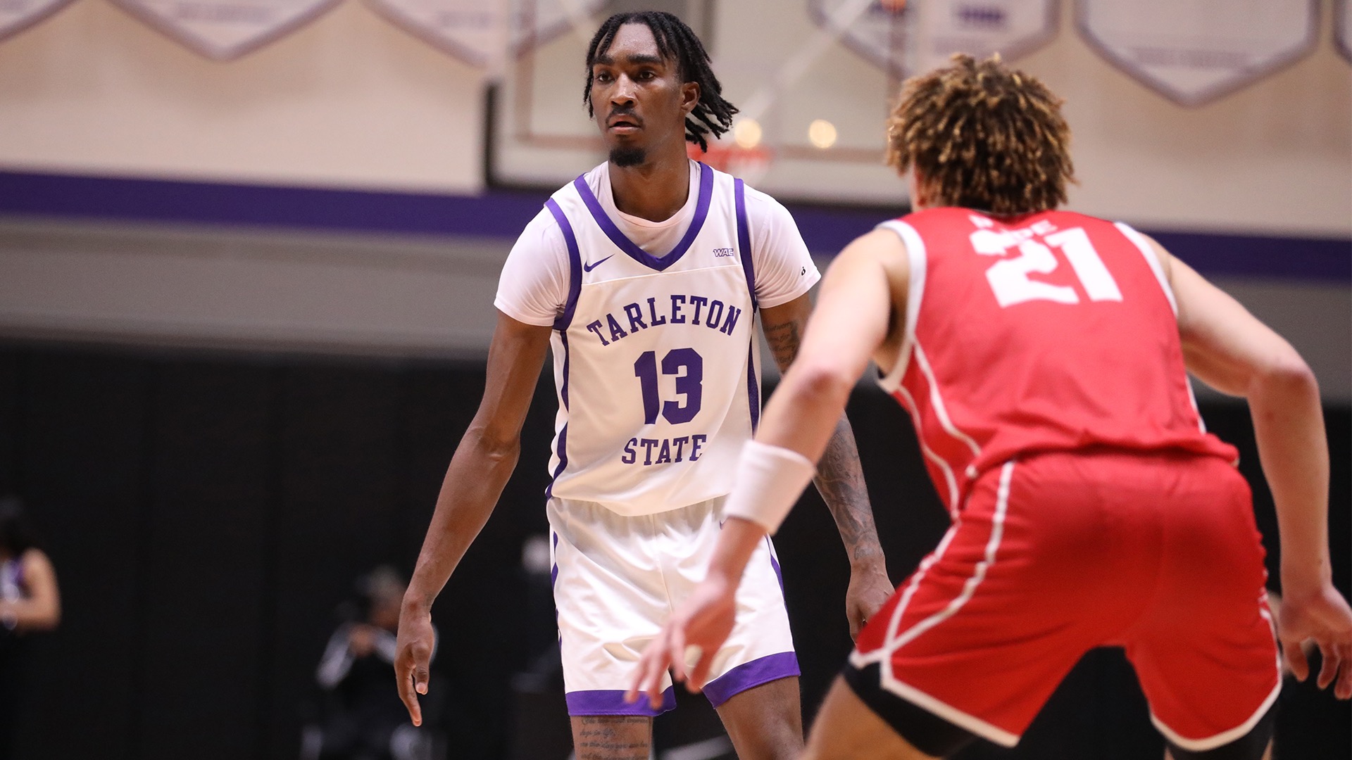 Texans hold off Trailblazer comeback, remain perfect at home - Tarleton ...