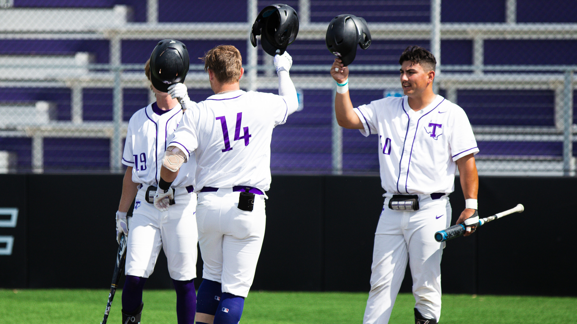 Texans defeat Wiley College in midweek action - Tarleton State ...
