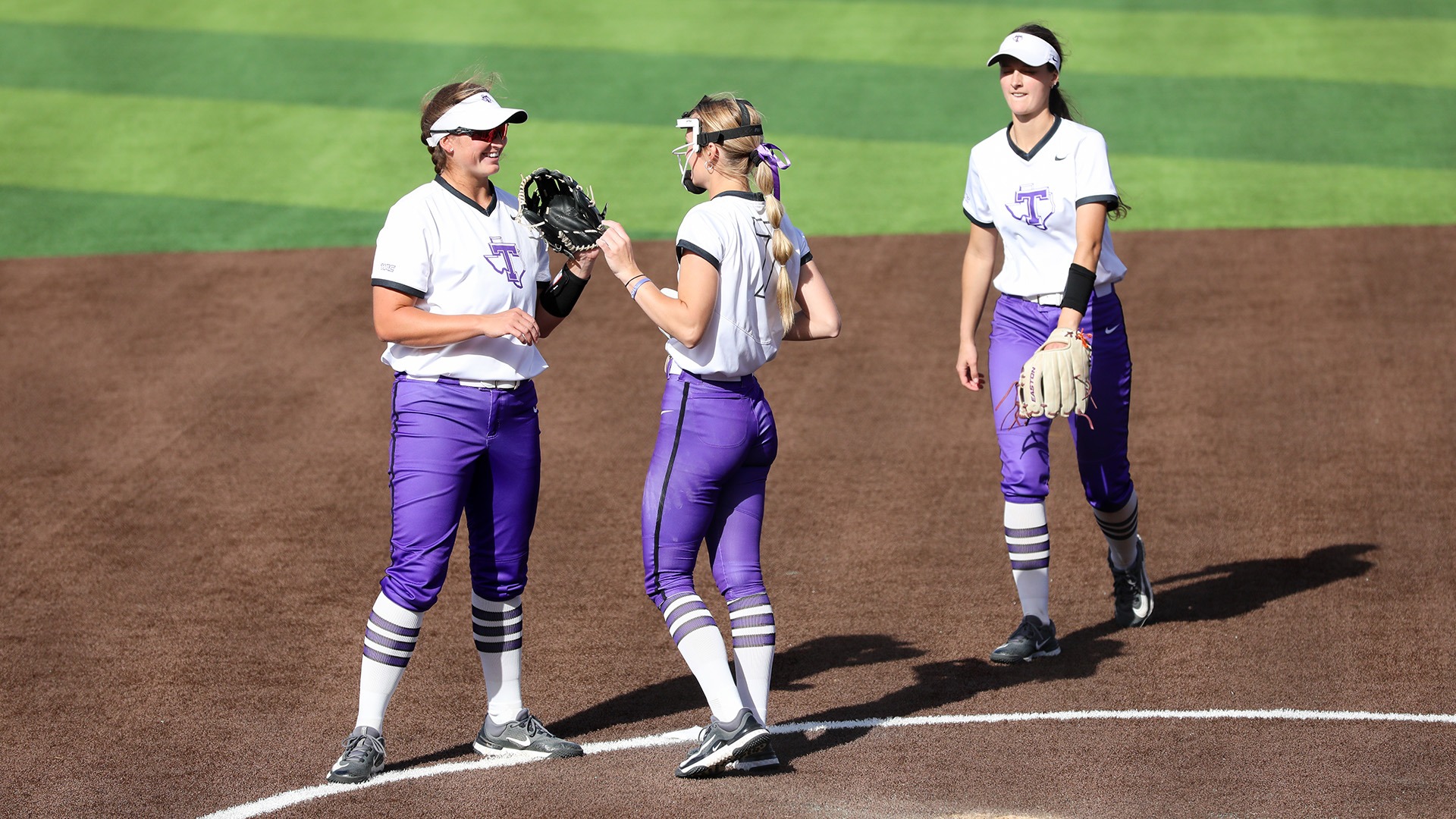 Bridges shuts down Wildcats in relief, Schaefer and Trull plate 7 late ...